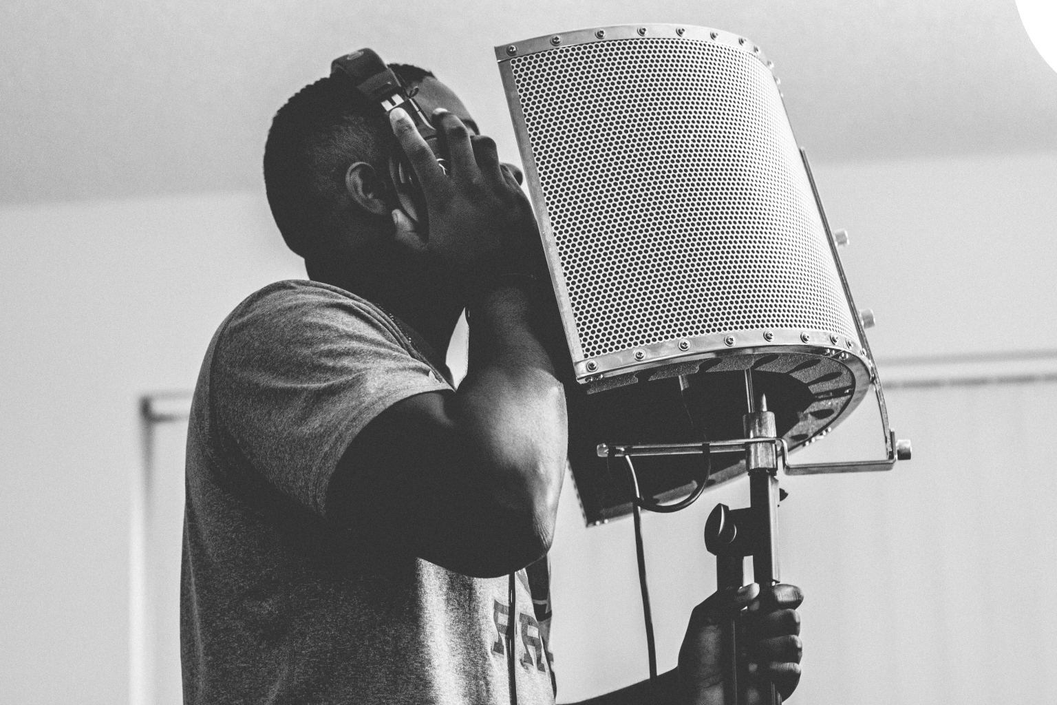 How Do I Prepare For An Audition With An Accent Spotlight